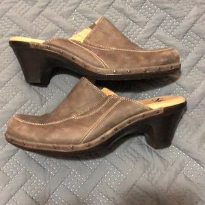 Sofft | Shoes | Clogs | Poshmark